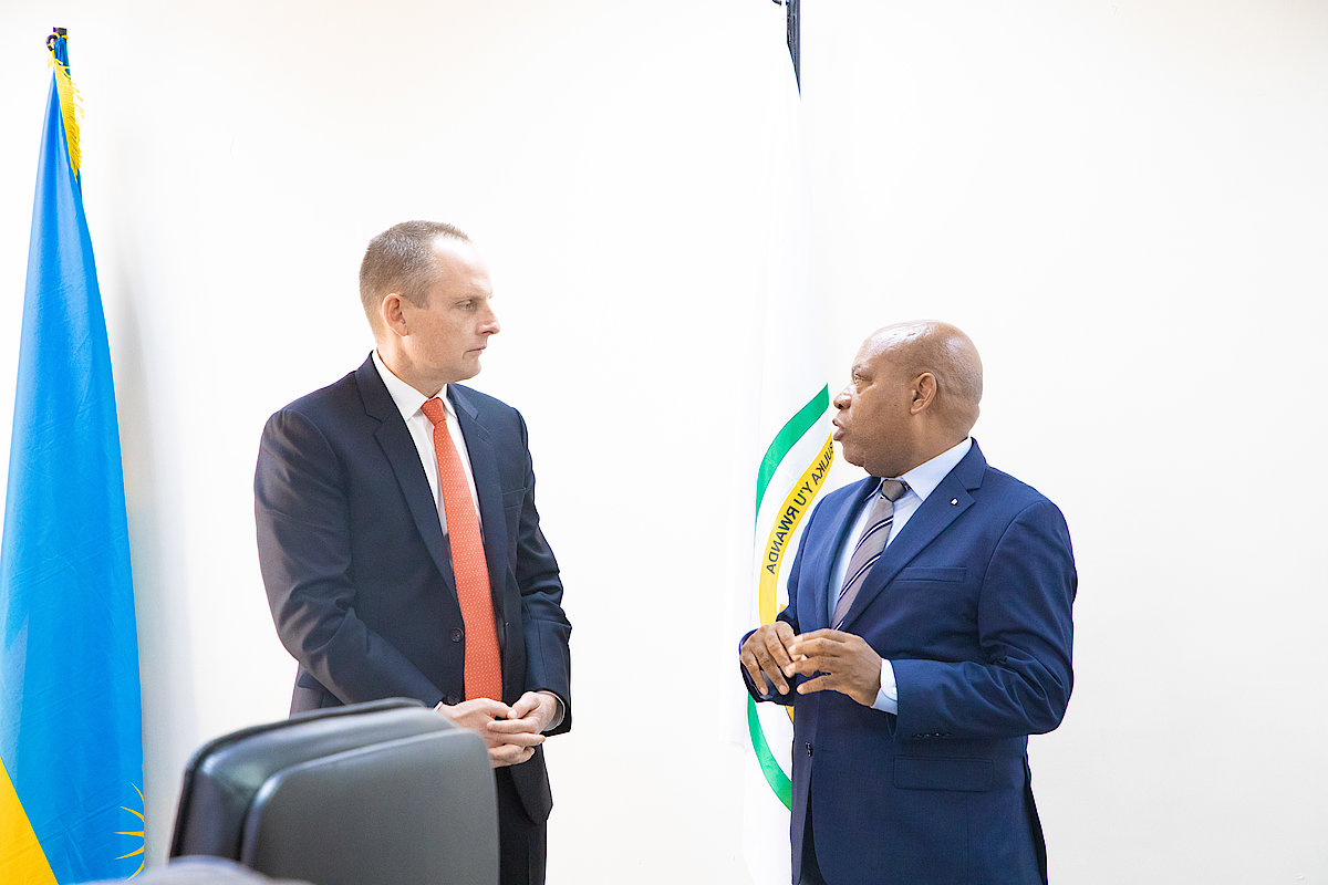 US and Rwanda legislatures to enforce cooperation